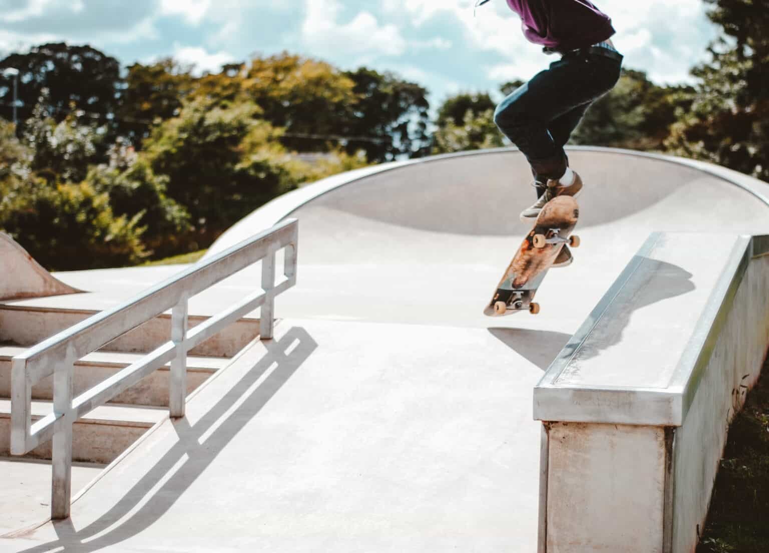 How Do You Handle Common Skateboard Injuries And Recovery? - Ska8